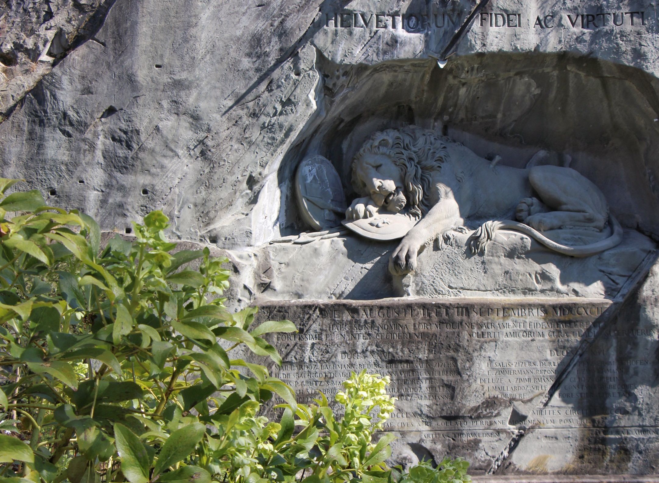 lion monument